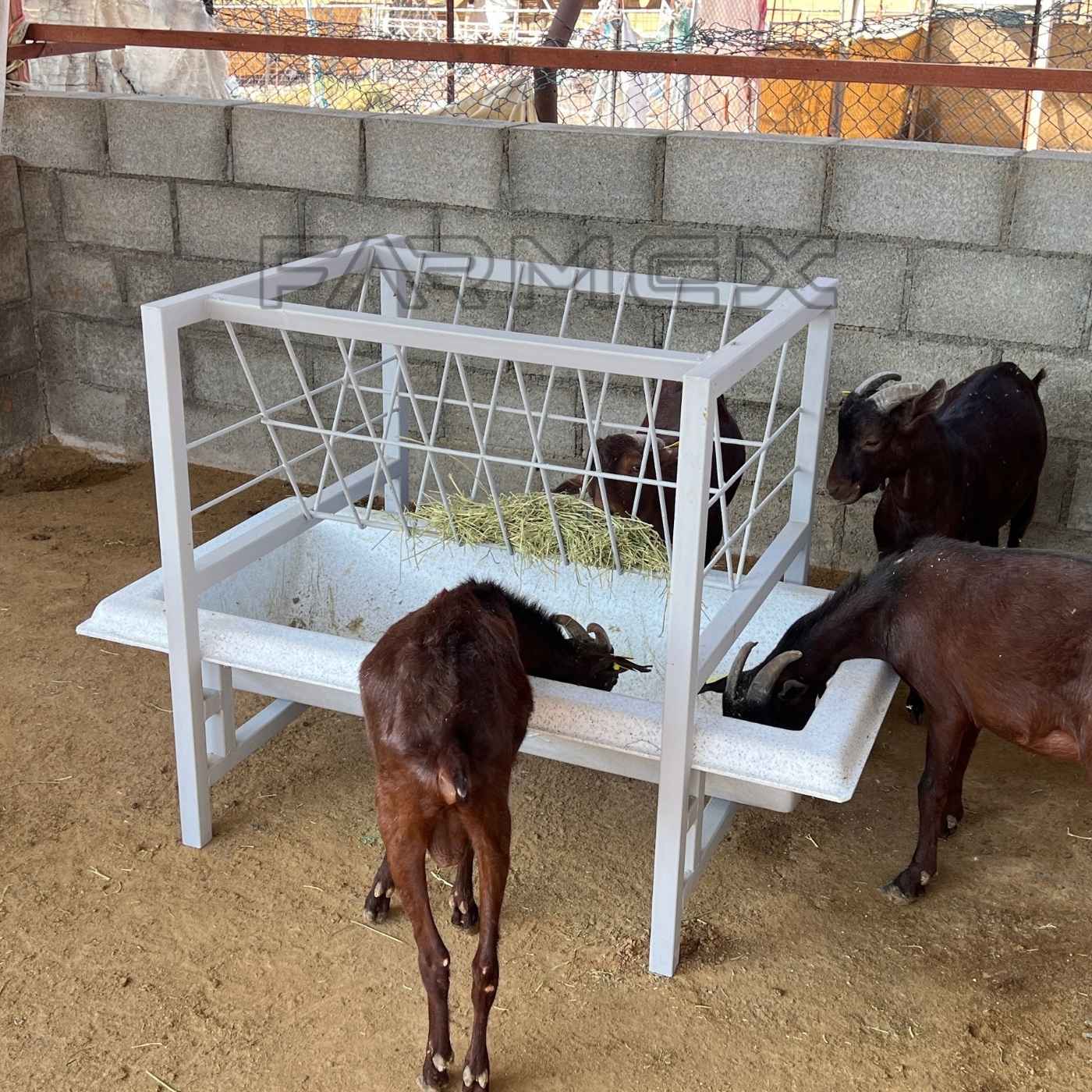 Farmex Trough 110 Liter - Danish V-Anti Rust Hot-Dip Galvanised